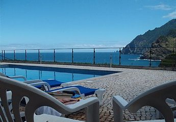 Villas in Madeira - apartments to rent in Madeira | Clickstay